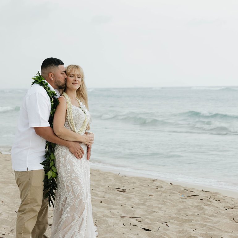 Get Married at a Courthouse in Hawaii | Hawaii Civil Weddding